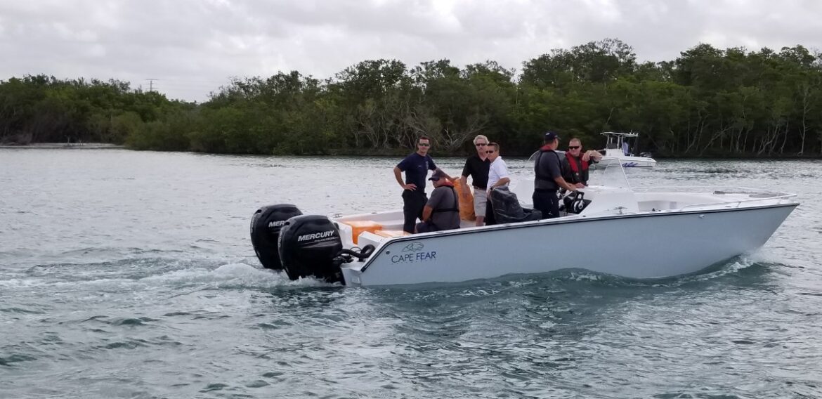 Model 25SF Specifications | Cape Fear Catamarans